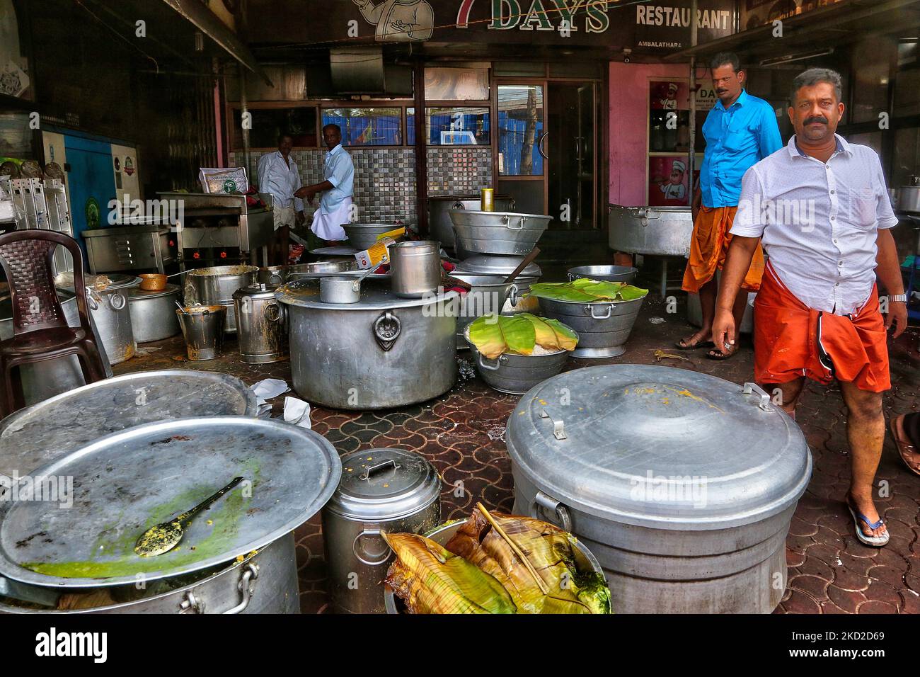Attukal amma hi-res stock photography and images - Alamy