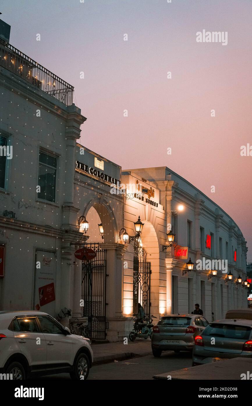 Connaught place old hi-res stock photography and images - Alamy