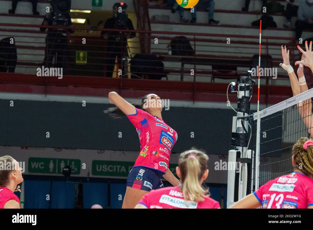 Spike of Caterina Bosetti (Igor Gorgonzola Novara) during the CEV ...