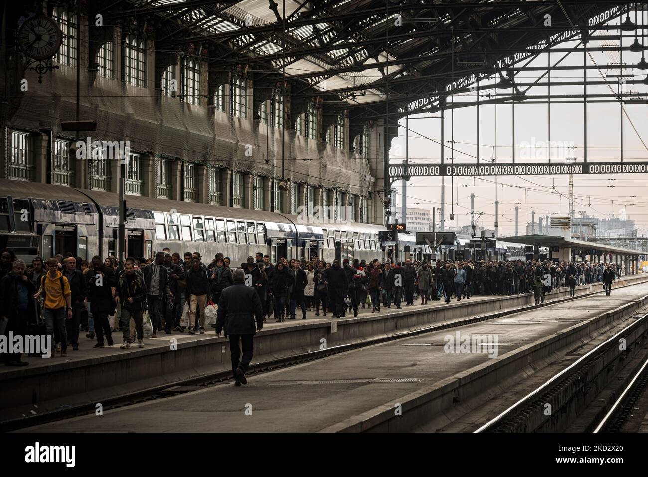 Rer d hi-res stock photography and images - Alamy
