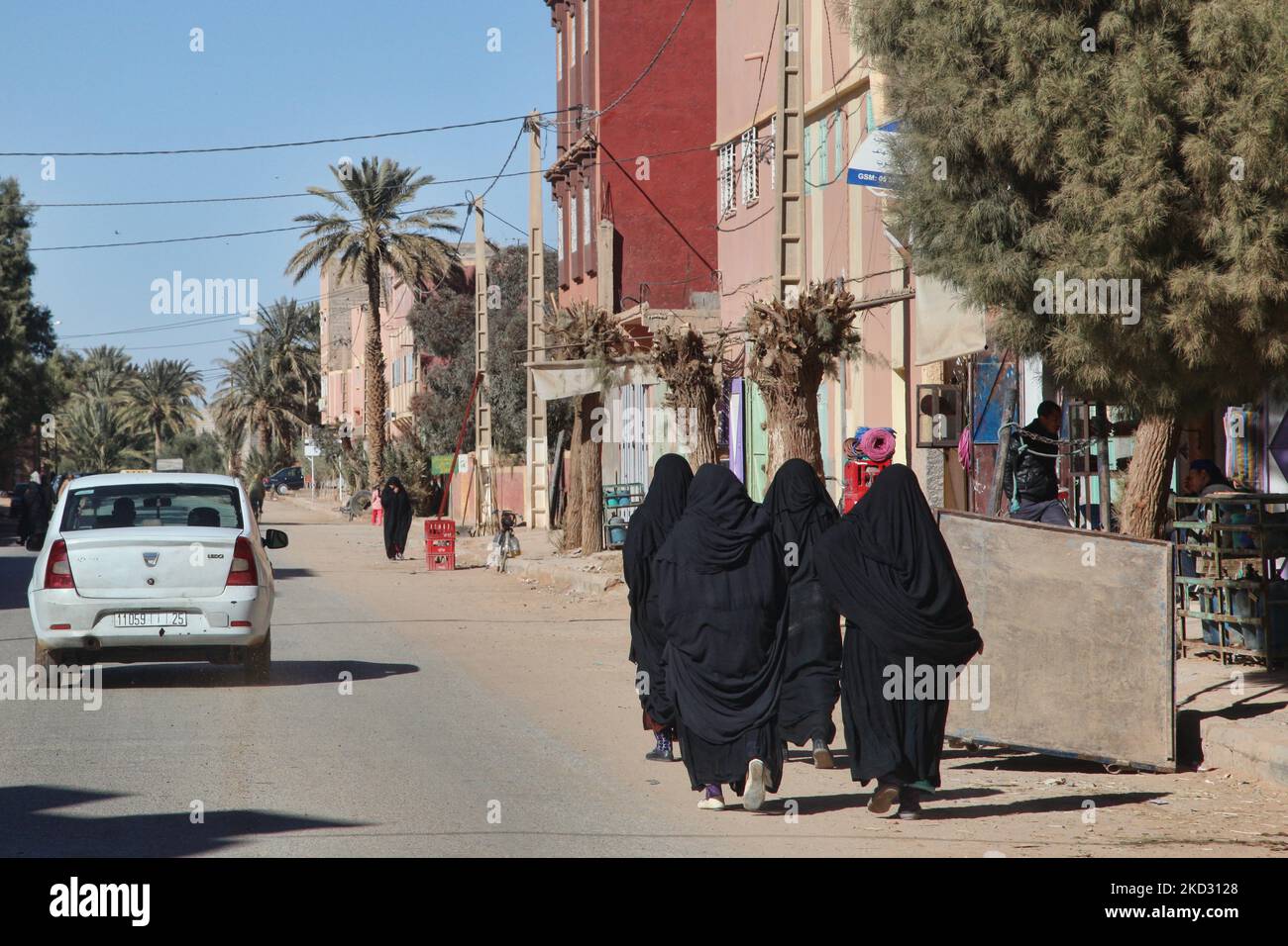 Haik hi-res stock photography and images - Alamy