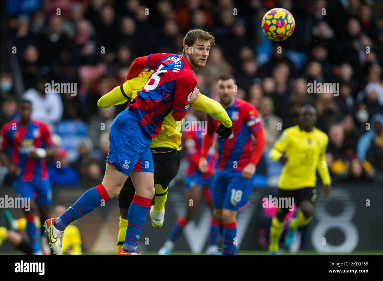 Joachim Andersen of Crystal Palace battle for the ball during the ...