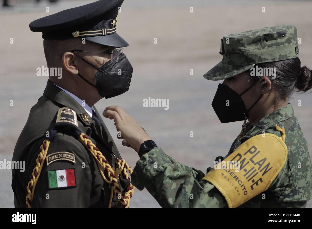 109th anniversary of the mexican army hi-res stock photography and ...