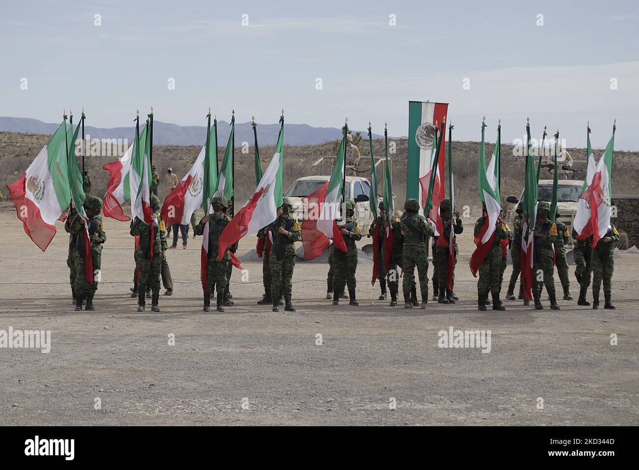 109th anniversary of the mexican army hi-res stock photography and ...