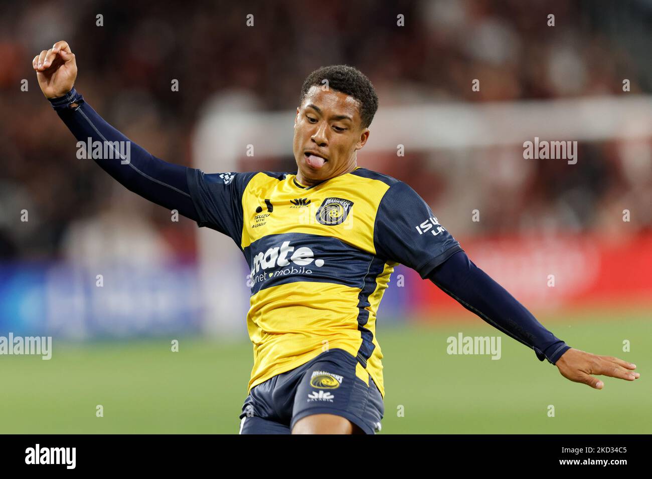 SYDNEY, AUSTRALIA - NOVEMBER 5: Samuel Silvera of the Mariners balances ...