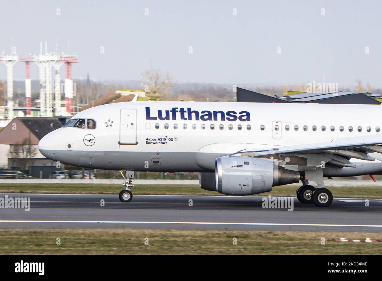 Lufthansa Airbus A319 aircraft as seen flying and landing at Brussels ...