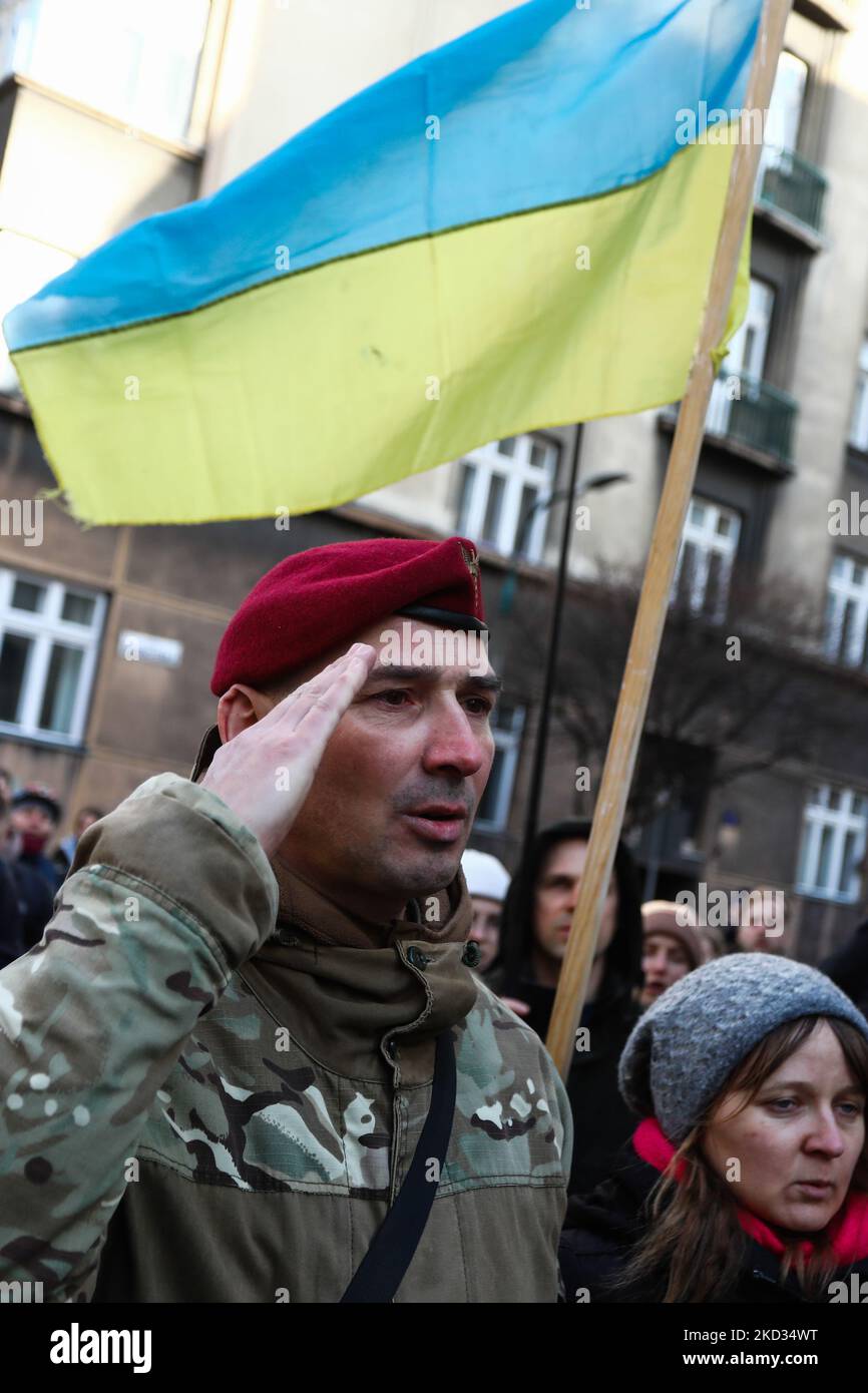 Russian military salute flag russia hi-res stock photography and images ...