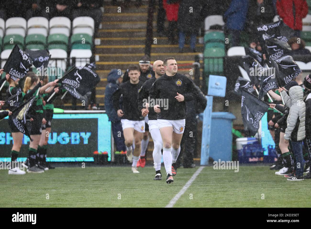 Joe simmonds of exeter chiefs hi-res stock photography and images - Alamy