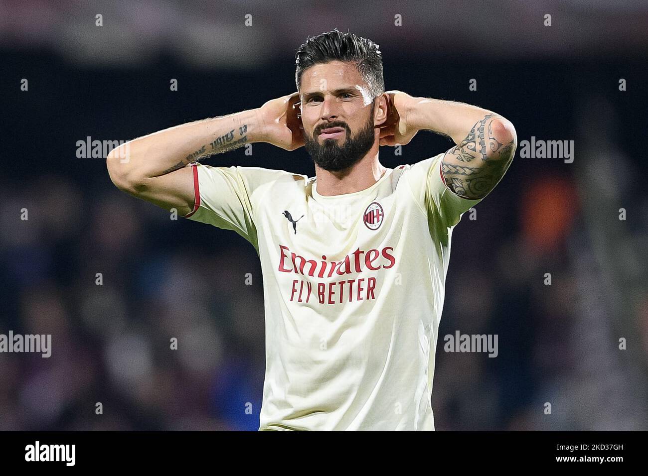 Olivier Giroud of AC Milan looks dejected during the Serie A match ...