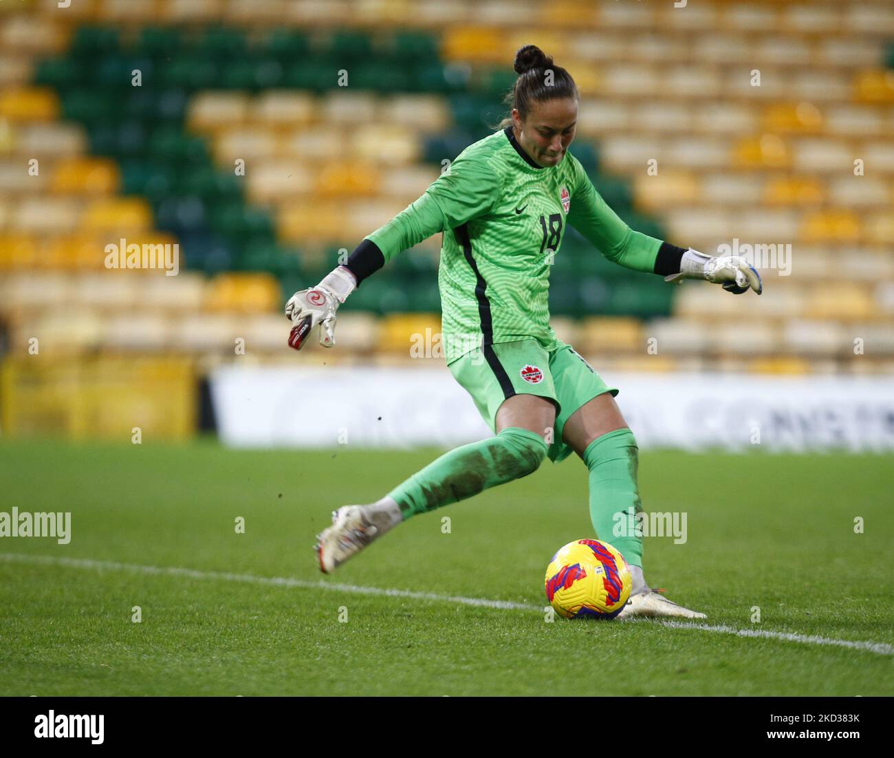 Kailen Sheridan (San Diego Wave) of Canada during Arnold Clark Cup ...