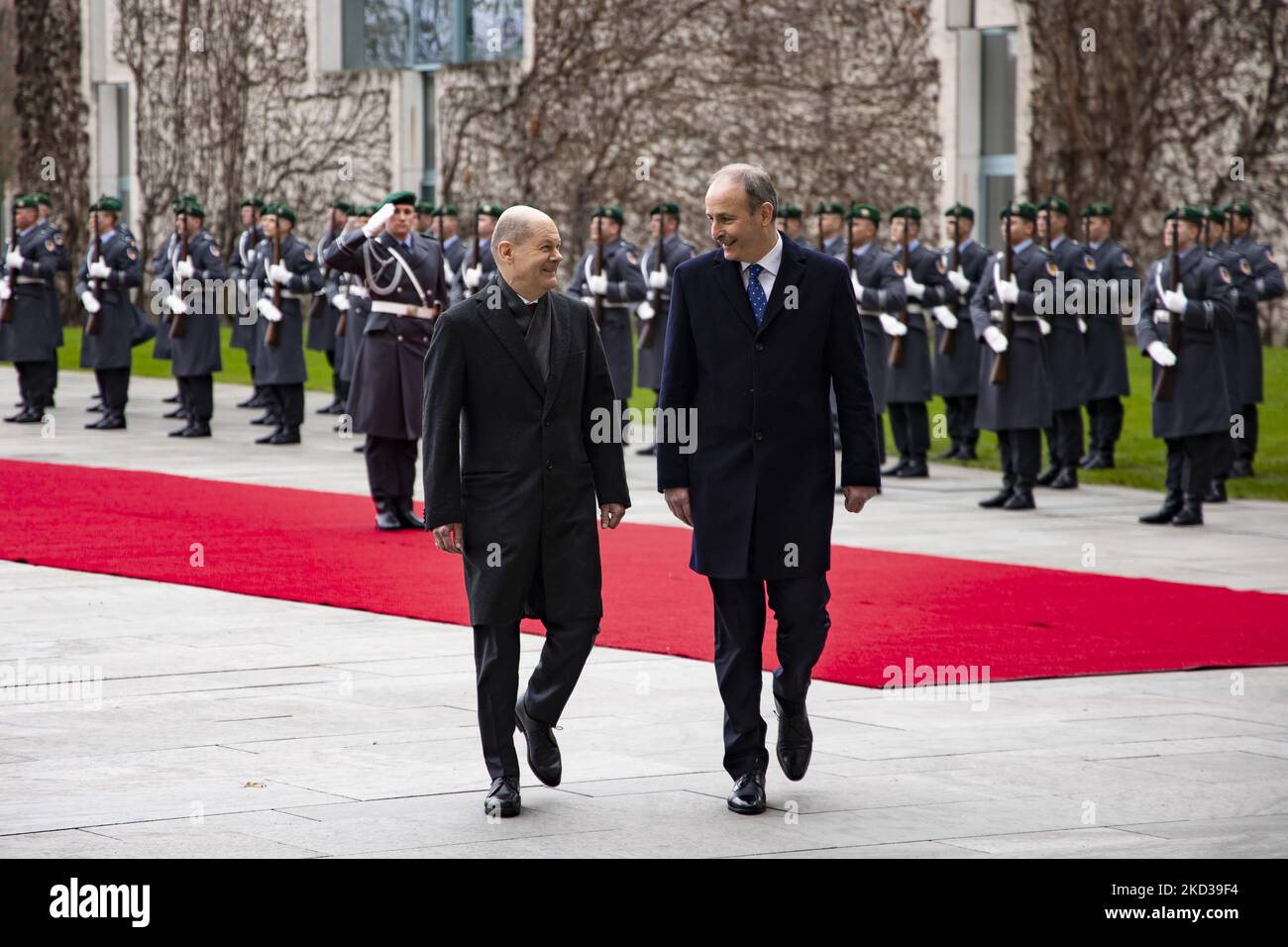 German Chancellor Olaf Scholz (C-L) receives Irish Prime Minister ...