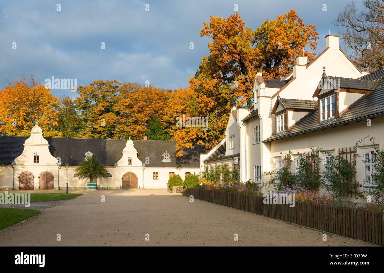 New castle in muskau hi-res stock photography and images - Alamy