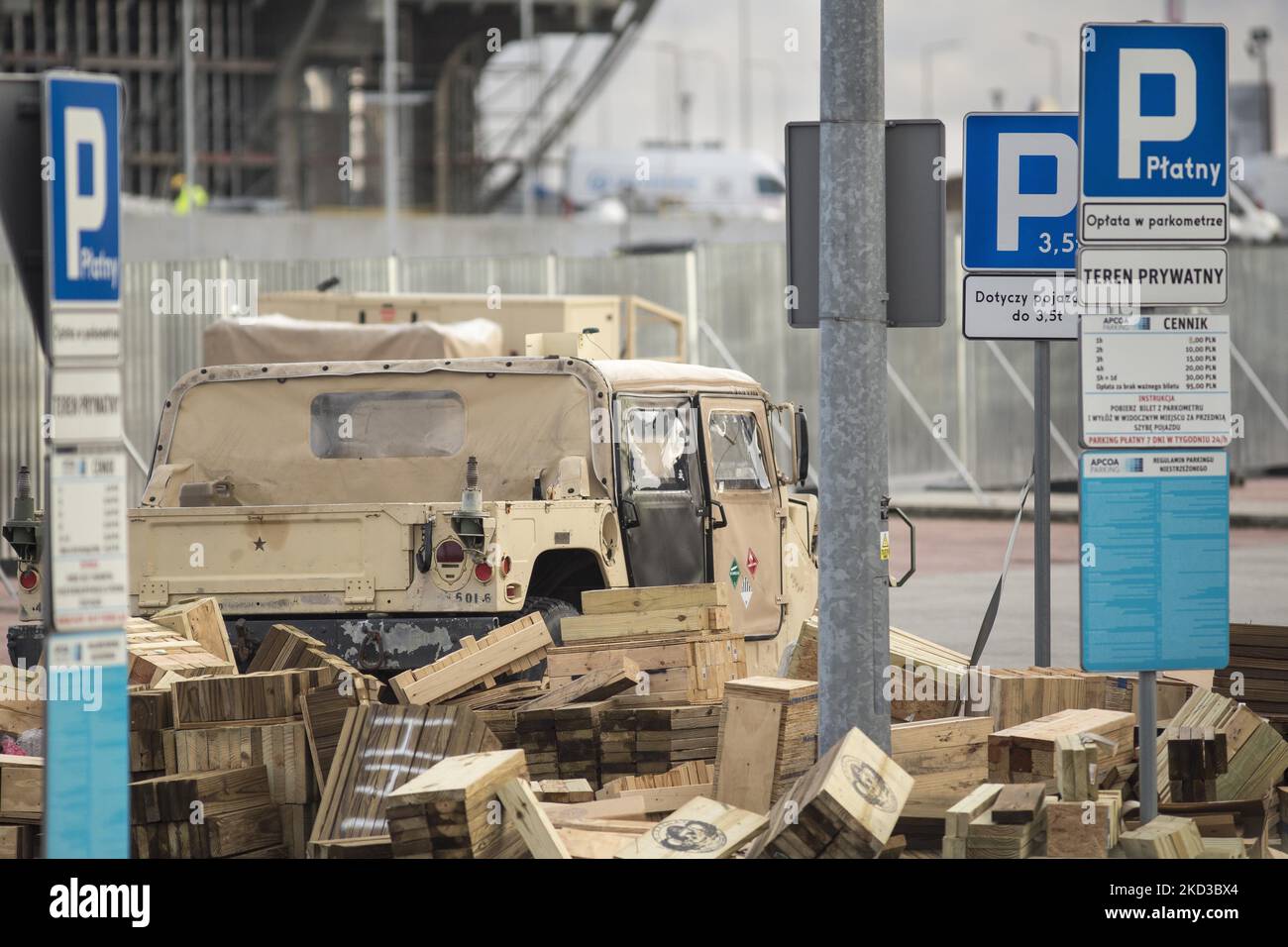 Humvee sent to the Polish-Ukrainian border in connection with the ...