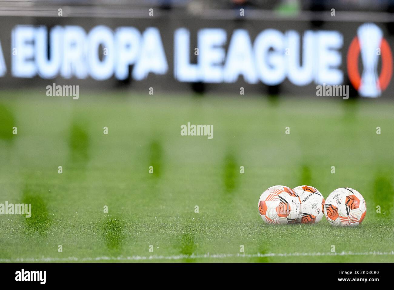 Official europa league match balls hi-res stock photography and images ...