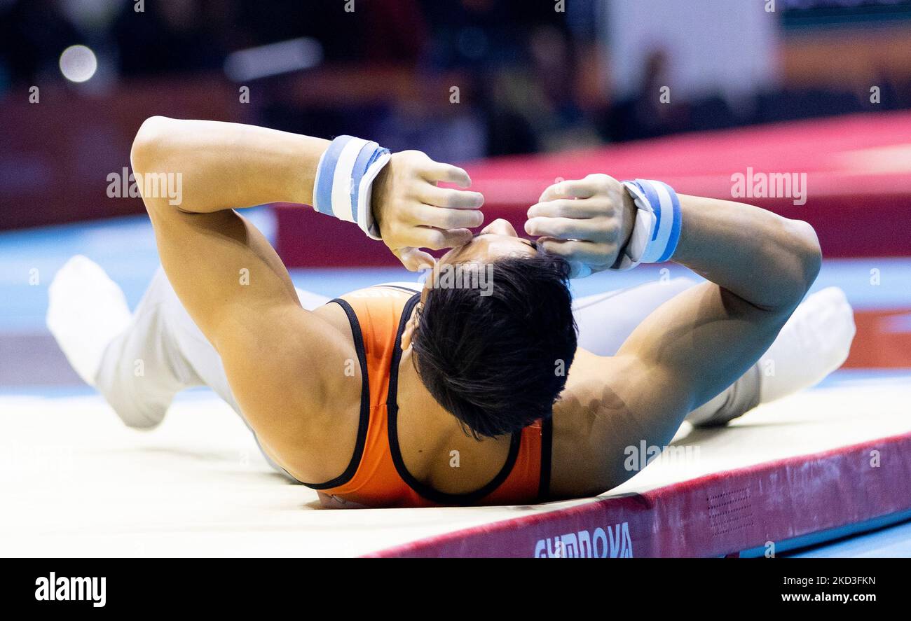 LIVERPOOL - Loran de Munck in action during the men's vaulting event at ...