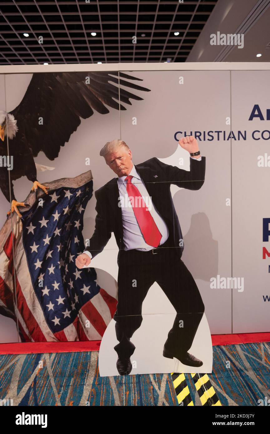 Conservative politicians and activists gather at the 2022 annual CPAC ...