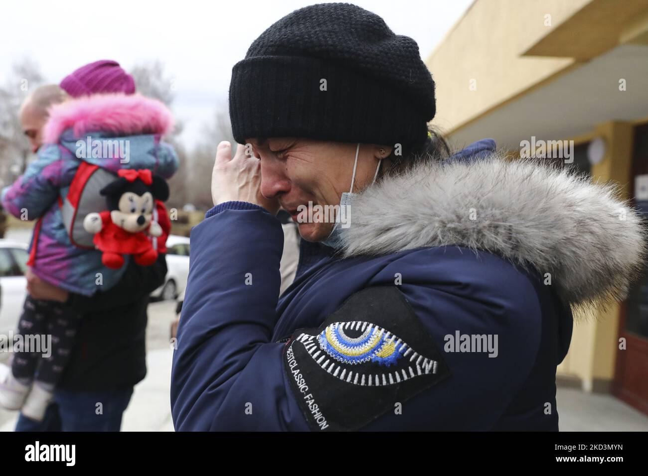 Railway station woman attack hi-res stock photography and images - Alamy