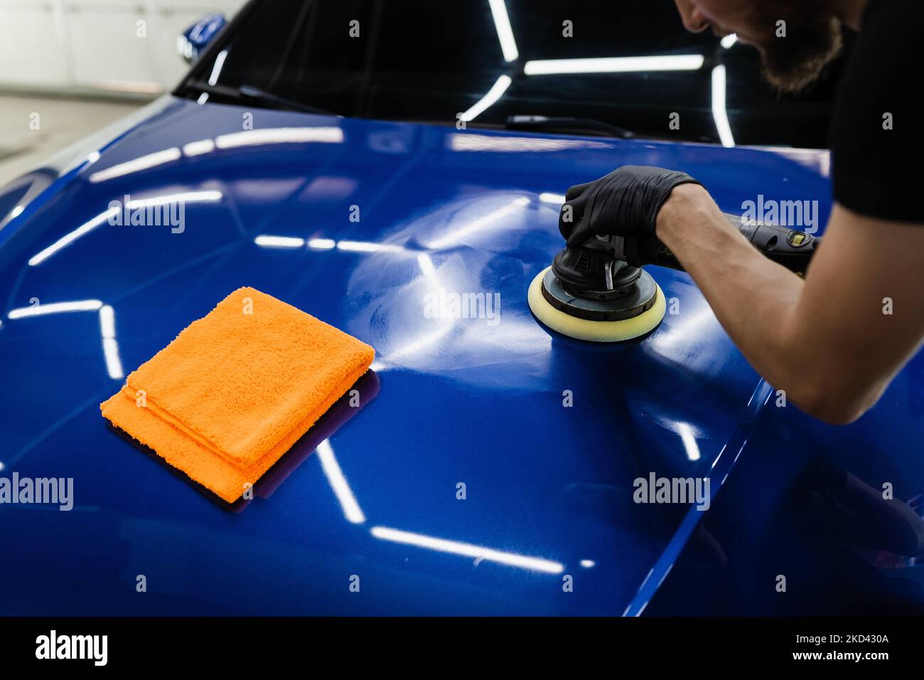 Sealant car polishing with orbital polisher for remove scratches ...