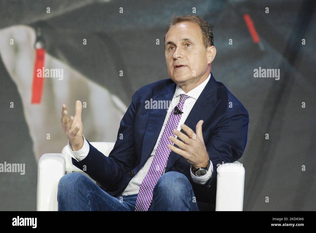 Sheffer hi-res stock photography and images - Alamy