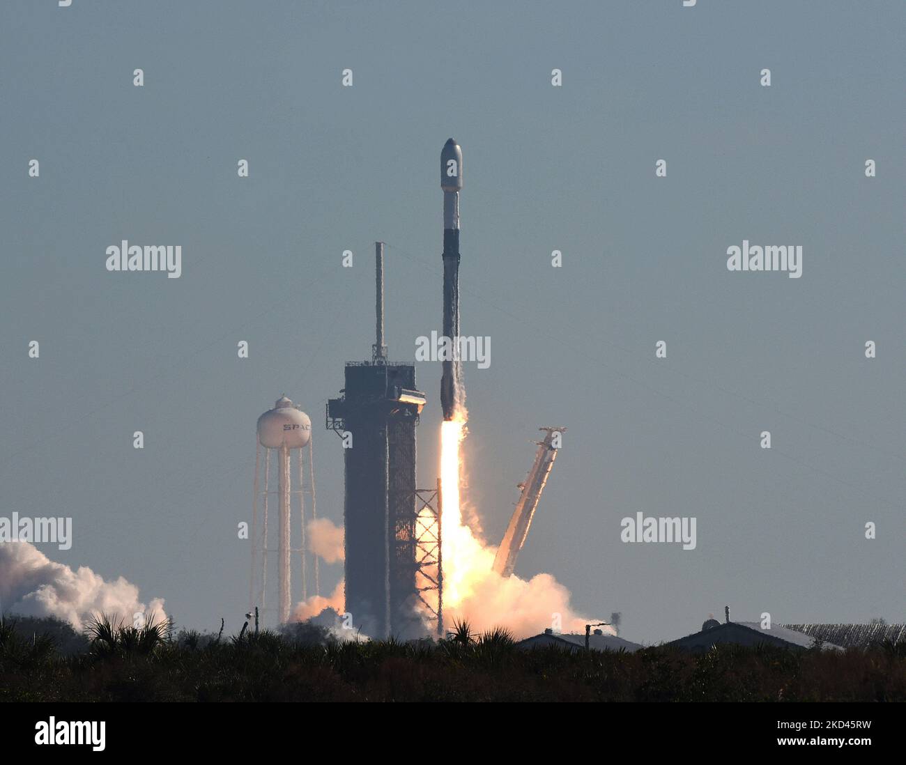 Elon musk spacex 2022 hi-res stock photography and images - Alamy