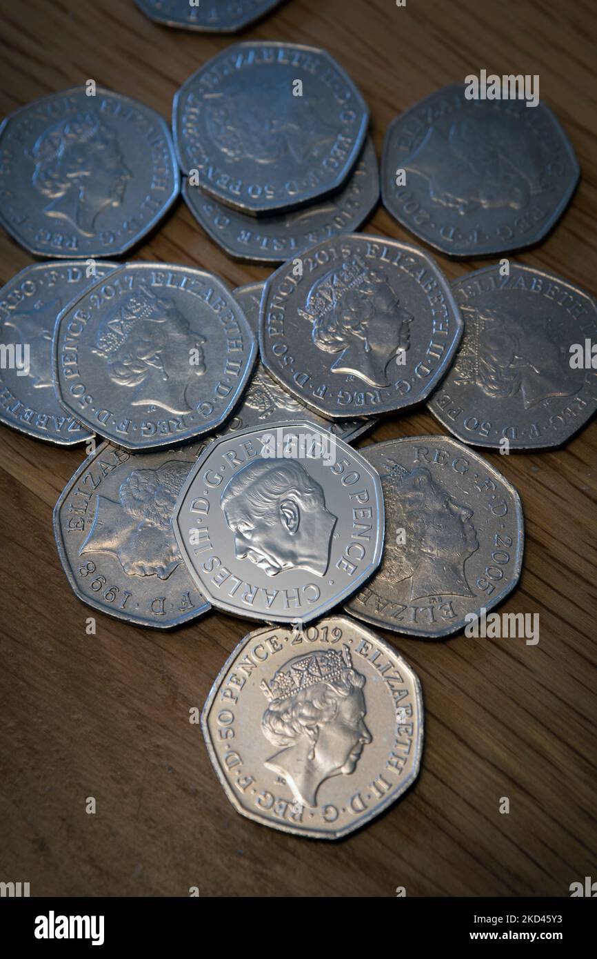 Collection of Fifty pence pieces, including the new Fifty pence piece ...