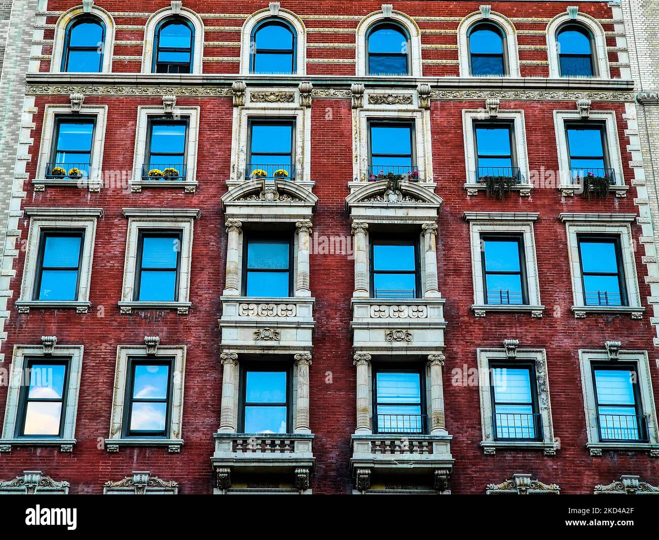An exterior of brick apartment building in NY, USA Stock Photo - Alamy