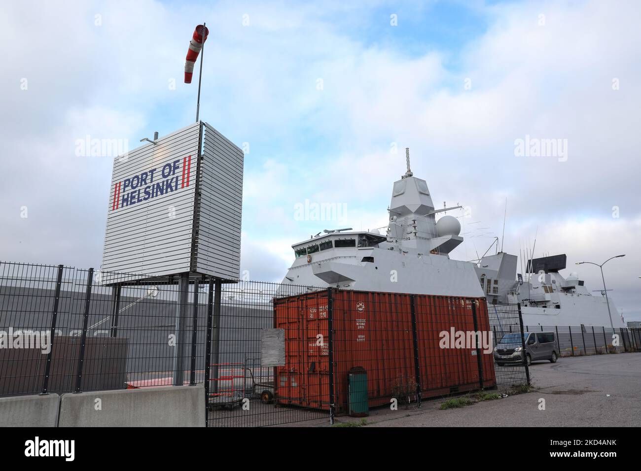 Frigate tromp hi-res stock photography and images - Alamy