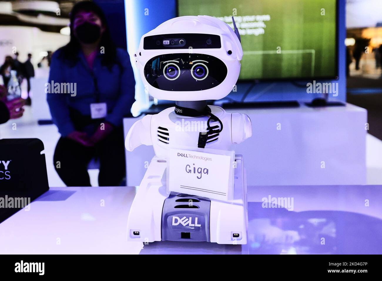 Misty II, the first professional-grade platform robot by Misty Robotics ...