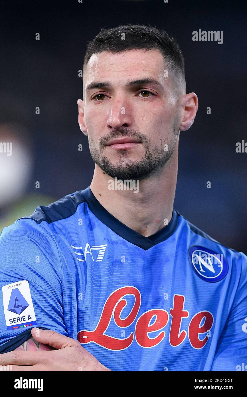 Matteo Politano of SSC Napoli looks on during the Serie A match between ...