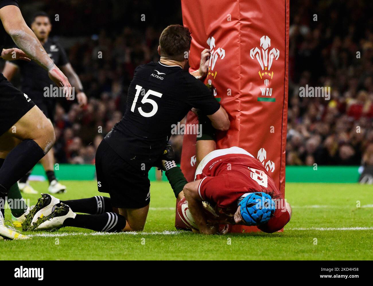 Justin tipuric wales 2022 hi-res stock photography and images - Alamy