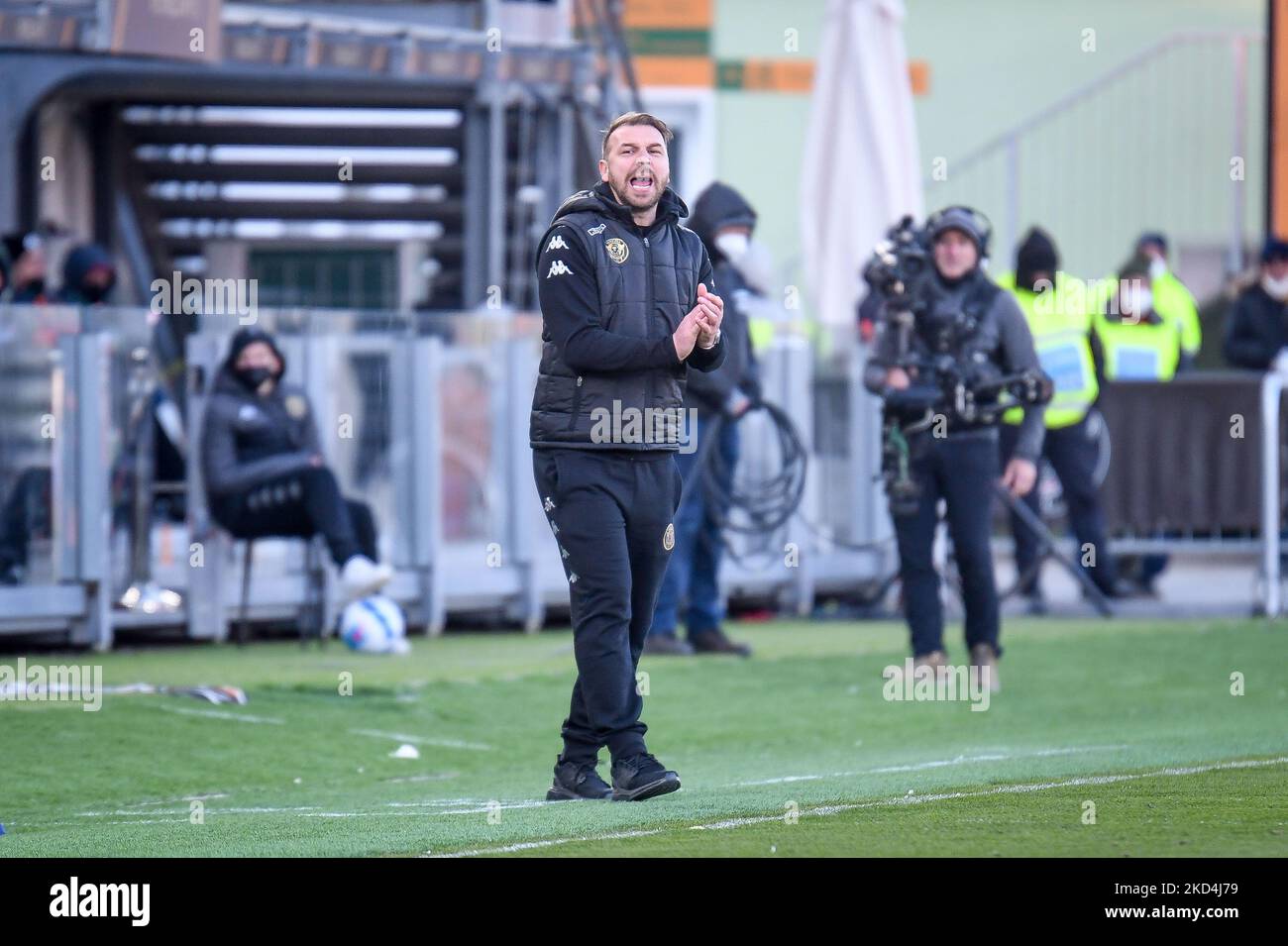 Venezia's head coach Paolo Zanetti during the italian soccer Serie A ...