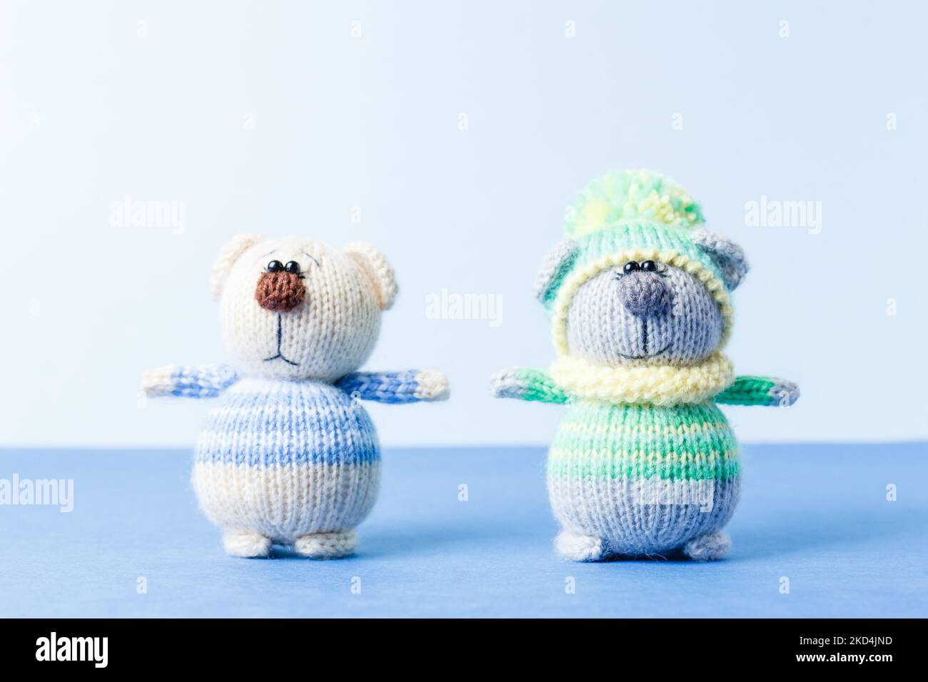 From threads hi-res stock photography and images - Alamy