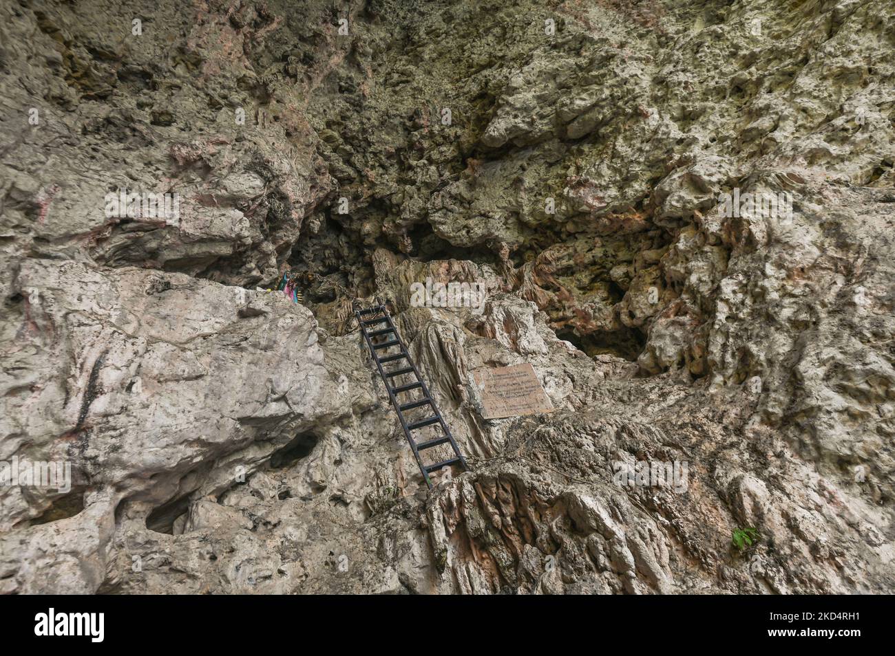 Cueva de colores hi-res stock photography and images - Alamy