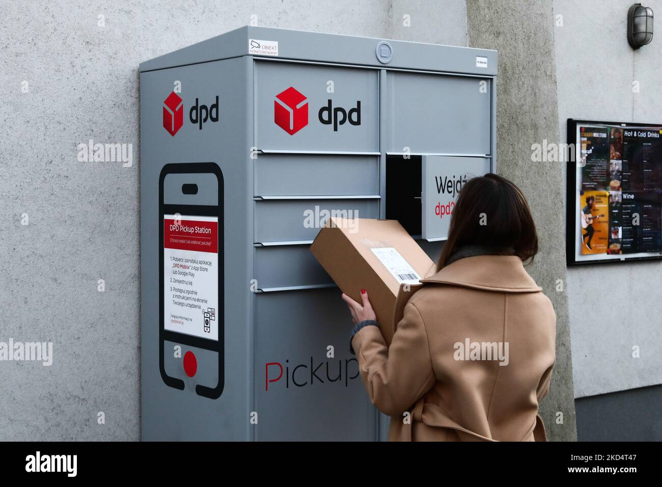 Lockers at a station hi-res stock photography and images - Alamy