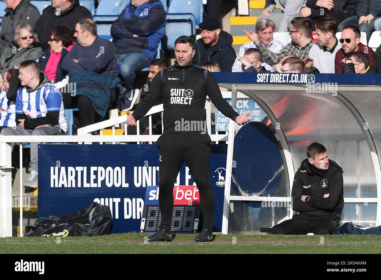 Hartlepool United manager Graeme Lee during the Sky Bet League 2 match ...
