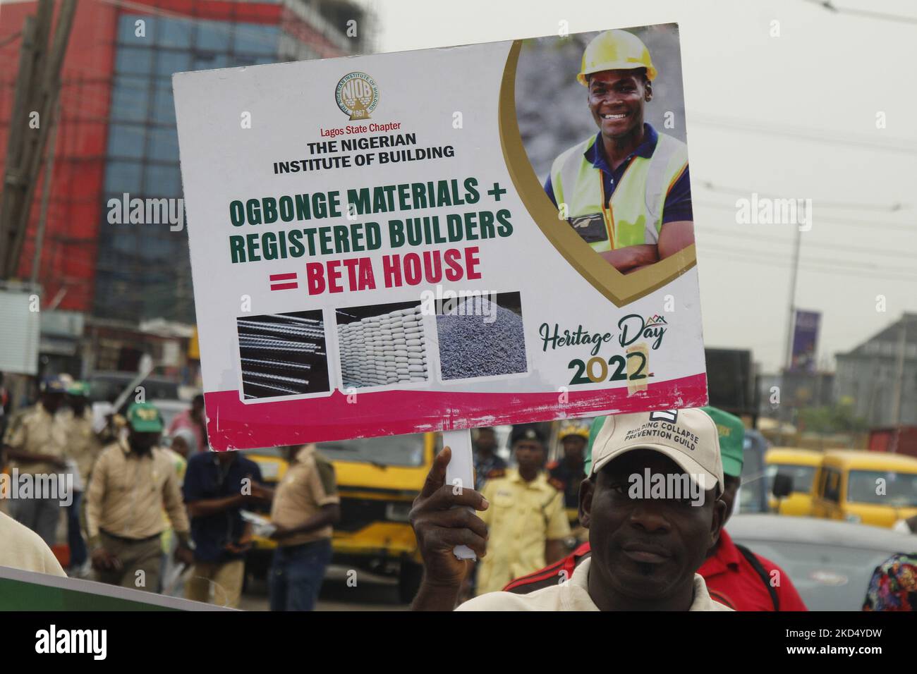 Nigeria building collapse hi-res stock photography and images - Alamy