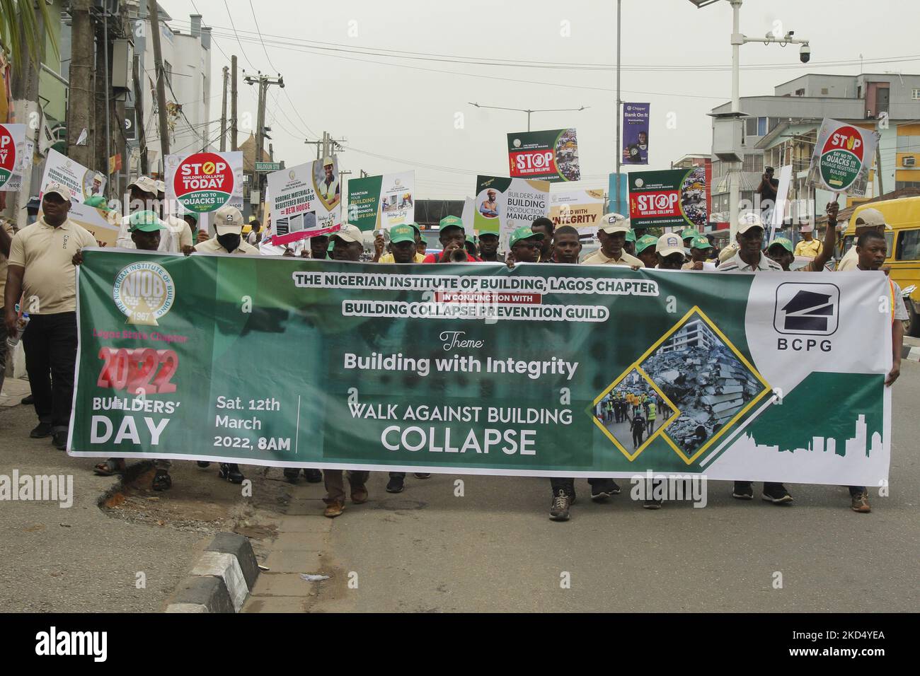 Building collapse prevention guild hi-res stock photography and images ...