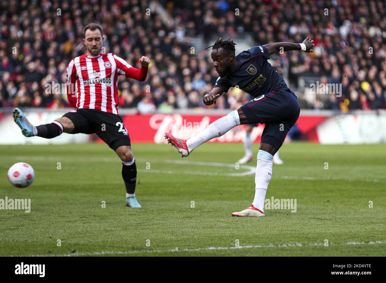 Maxwel Cornet of Burnley shoots during the Premier League match between ...