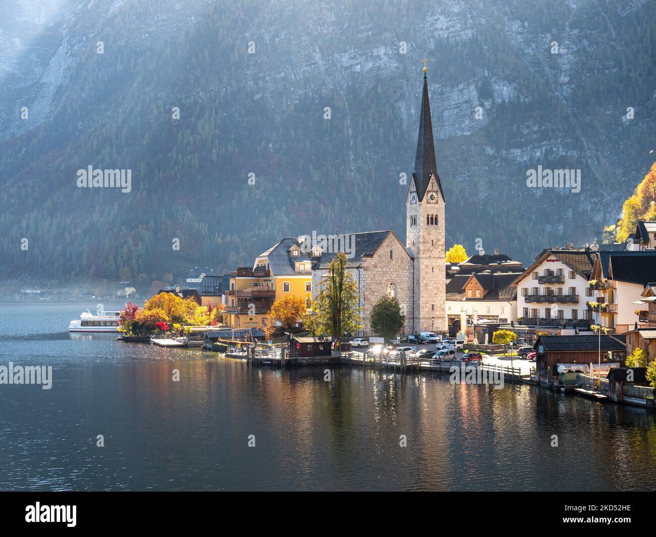 The Evangelical parish church and old buildings on the Hallstatter See ...