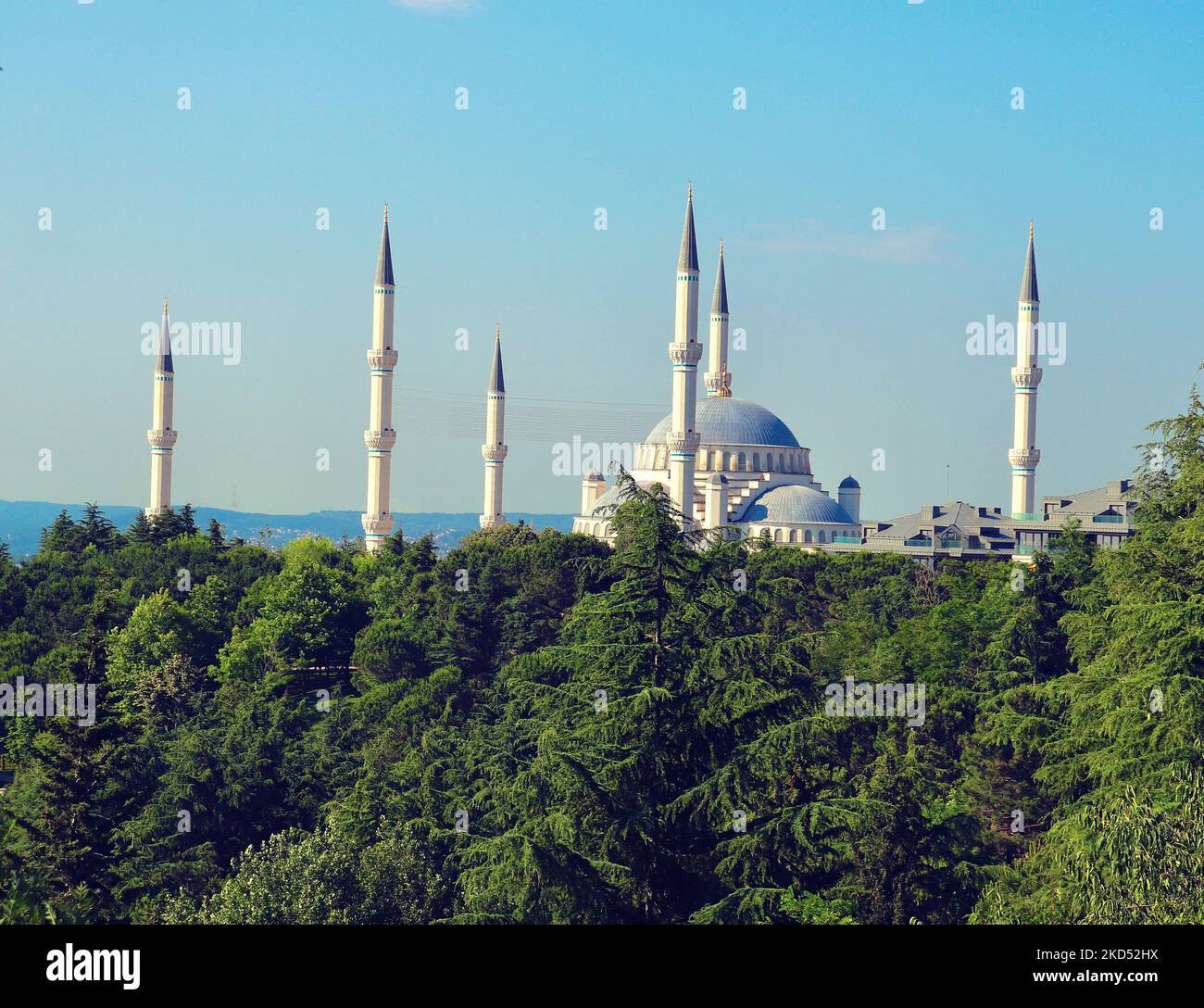 A beautiful shot of The Sultan Ahmed Mosque (Blue Mosque) in Fatih ...