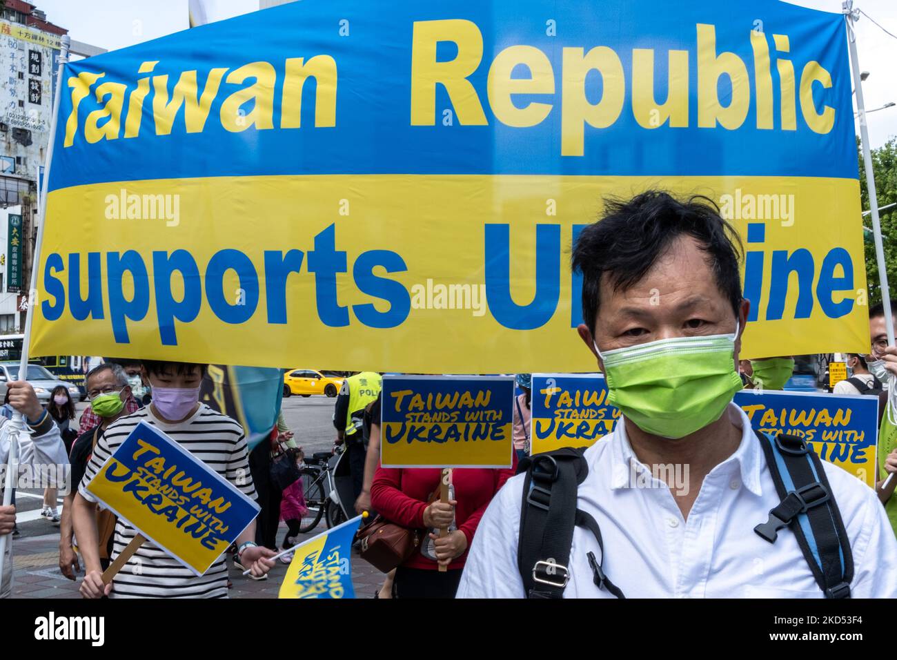 Taiwan supports ukraine hi-res stock photography and images - Alamy