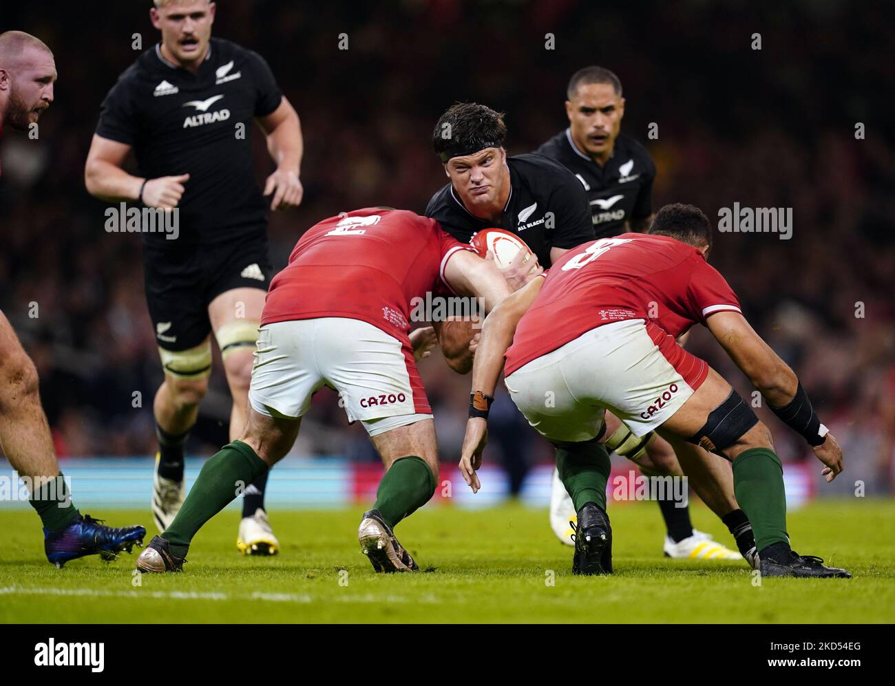 Taulupe faletau wales 2022 hi-res stock photography and images - Alamy