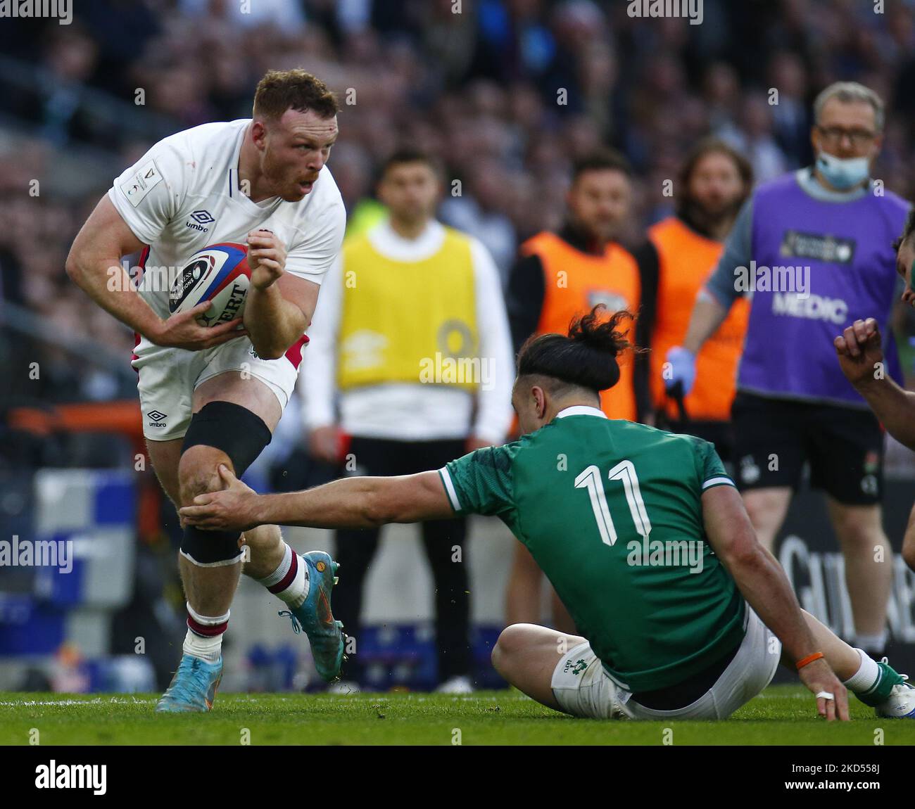 Sam Simmonds of England during Guinness six Nations match between ...