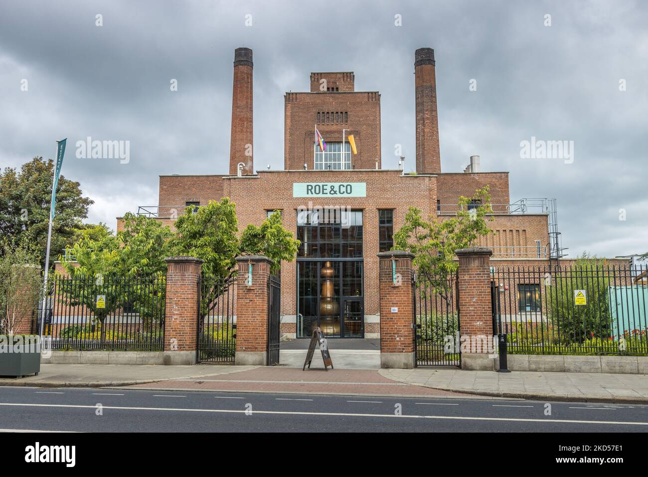 Roe distillery hi-res stock photography and images - Alamy