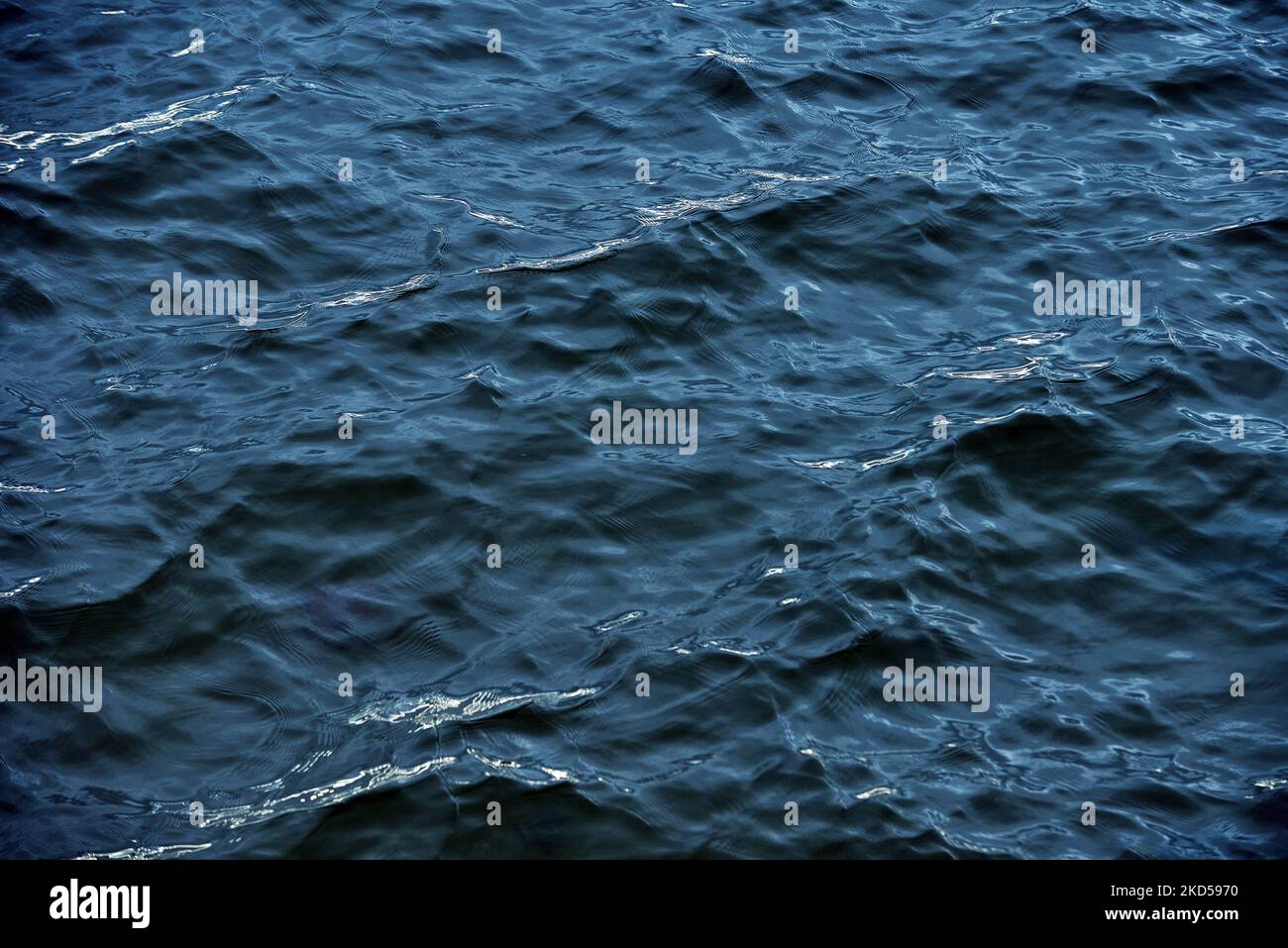 Blue background with waves hi-res stock photography and images - Alamy