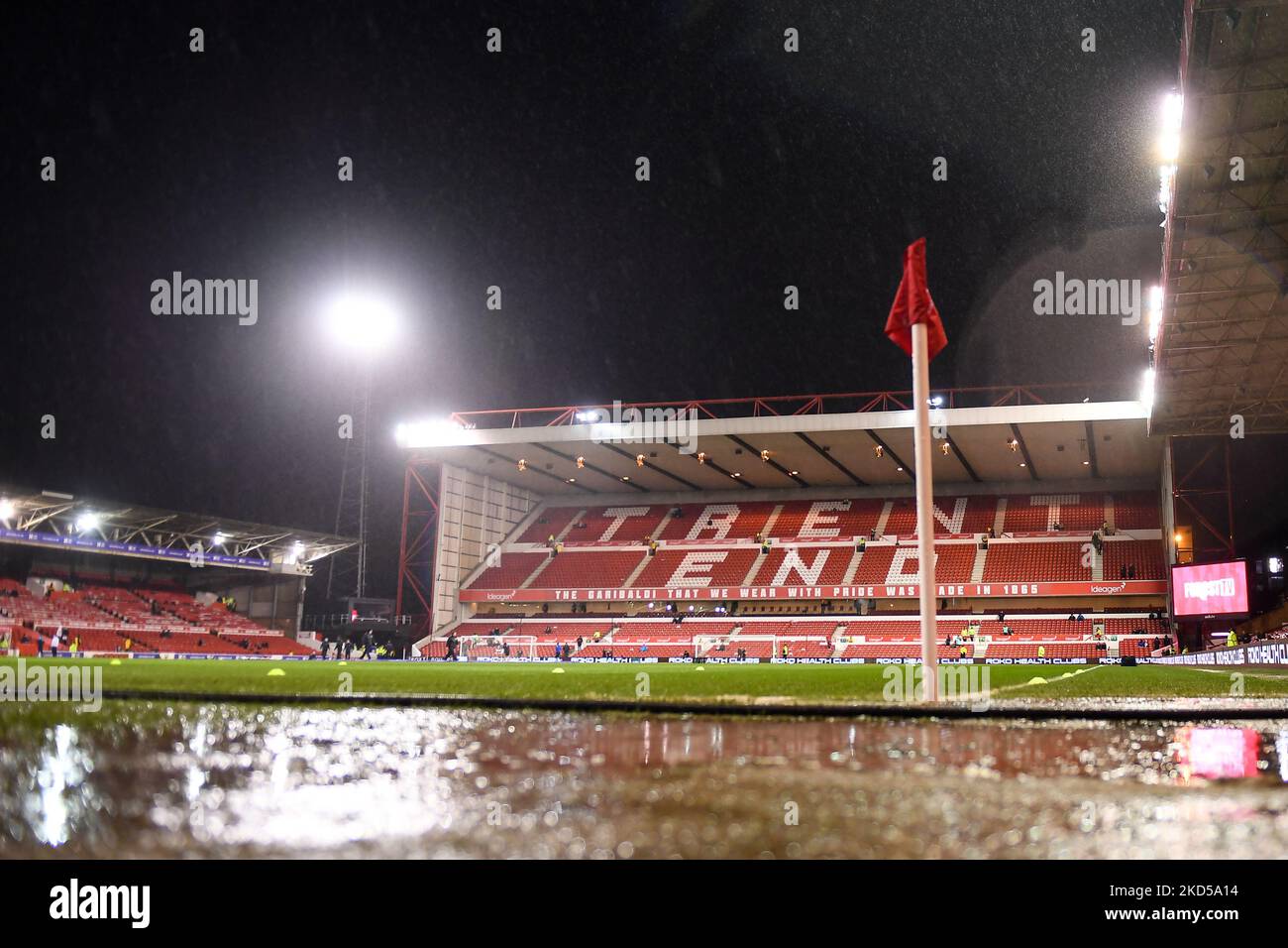 Championship heavy rain hi-res stock photography and images - Alamy