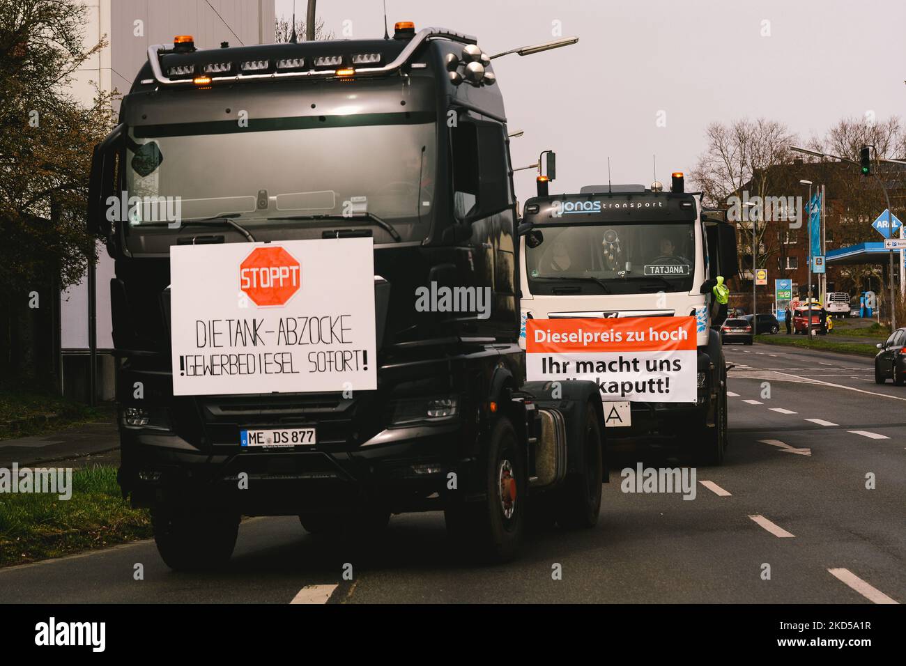 Trucker and sky photo hi-res stock photography and images - Alamy