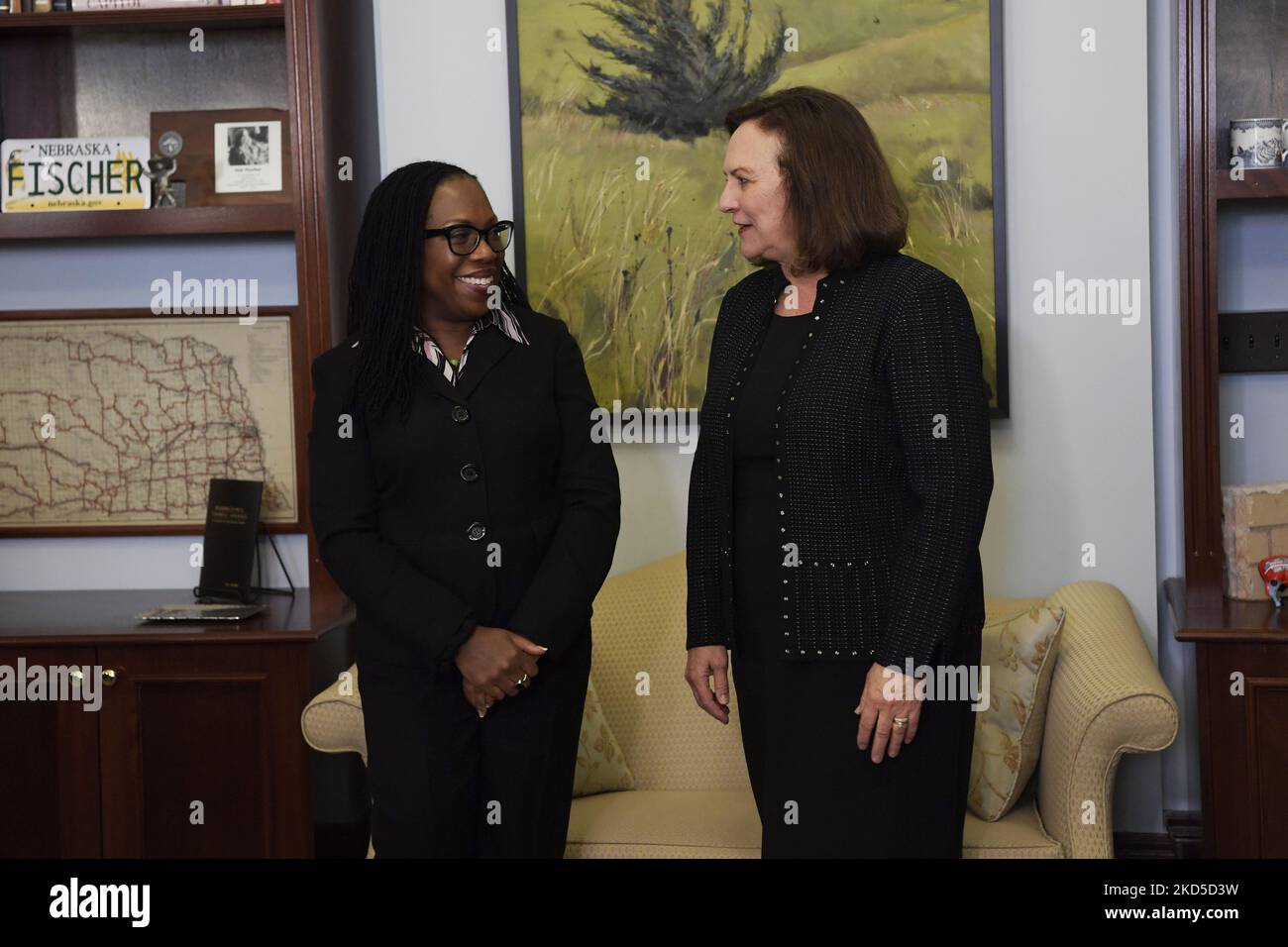 US Senator Deb Fischer (R-NE) hold a photo op with SCOTUS nominee Judge ...