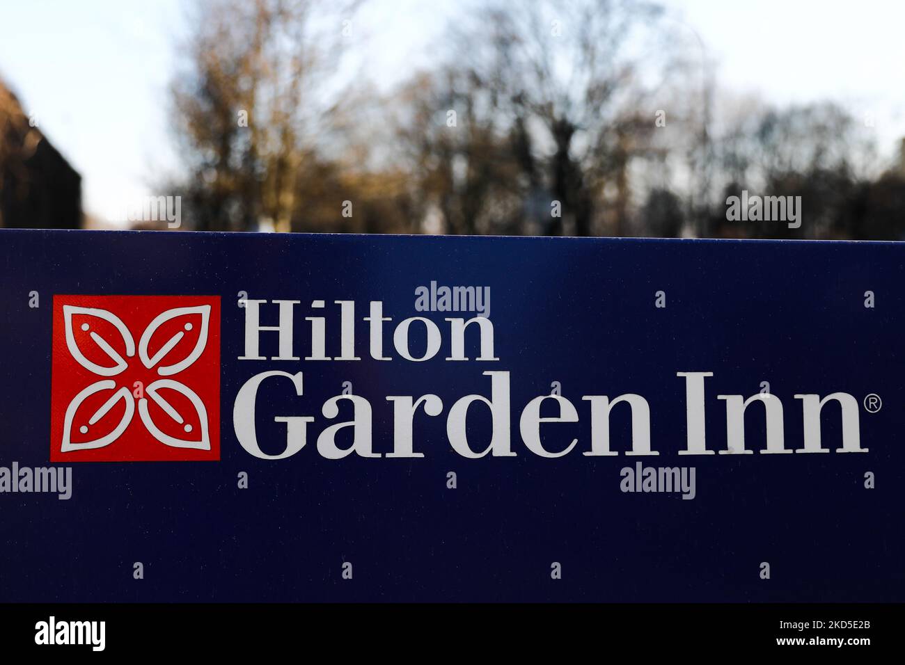 Hilton garden inn logo hi-res stock photography and images - Alamy