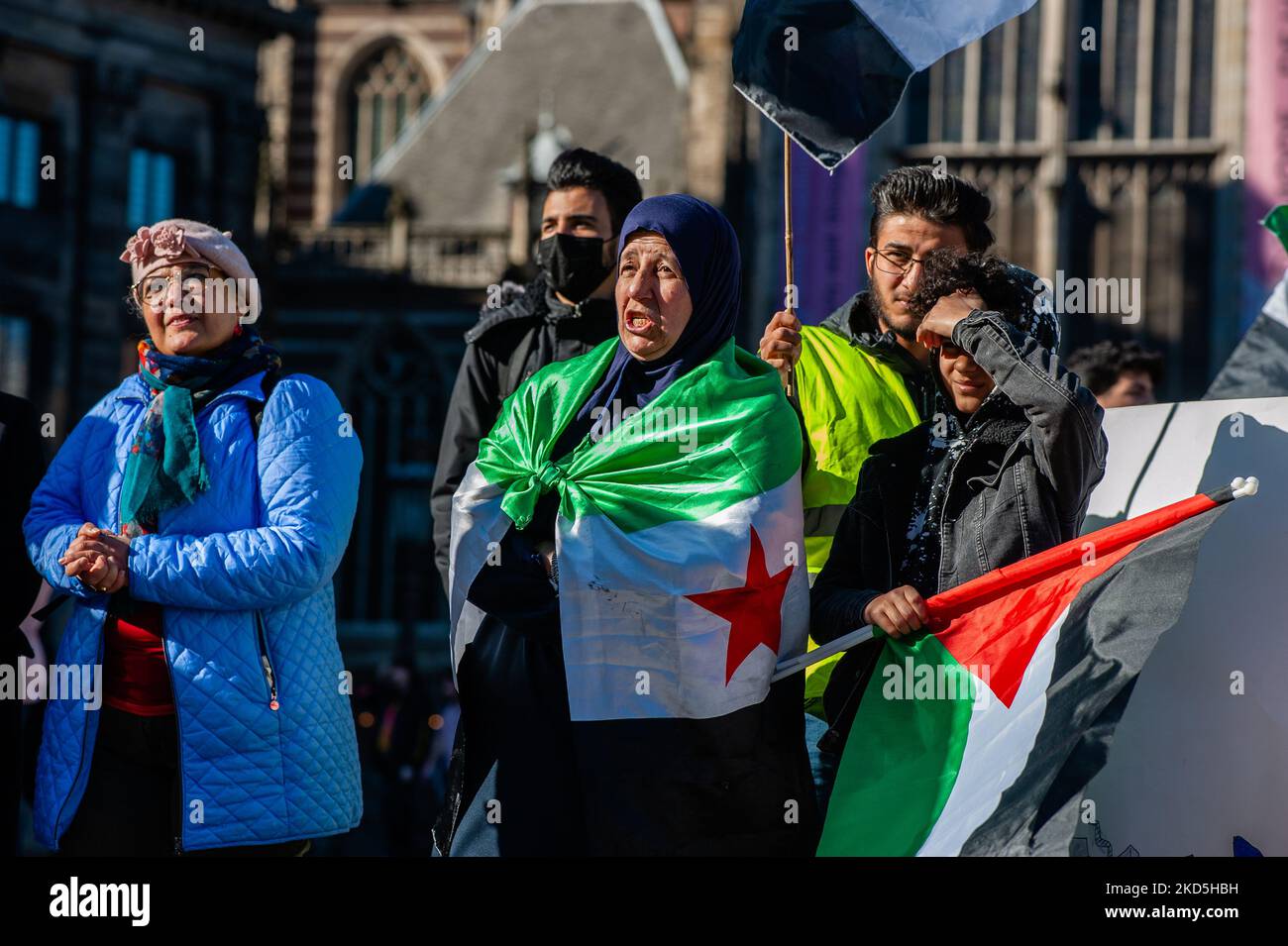 Syrian people are shouting slogans in support of the freedom of their ...